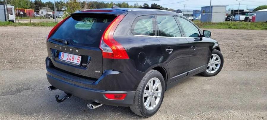 Black Volvo XC60 2009 in Riga, with an engine capacity of 2.40 L and mileage of 234 thousand km for 10200 €, photo 30 on AUTOMOTO.COM.LV