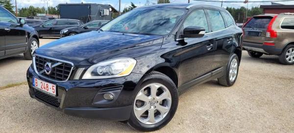 Melns Volvo XC60 2009 Rīga, ar dzinēja tilpumu 2.40 L un nobraukumu 271 tūkst. km par 10200 €, foto 2 vietnē AUTOMOTO.COM.LV