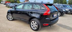 Black Volvo XC60 2009 in Riga, with an engine capacity of 2.40 L and mileage of 271 thousand km for 10200 €, photo 6 on AUTOMOTO.COM.LV