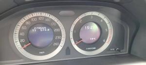 Black Volvo XC60 2009 in Riga, with an engine capacity of 2.40 L and mileage of 271 thousand km for 10200 €, photo 13 on AUTOMOTO.COM.LV