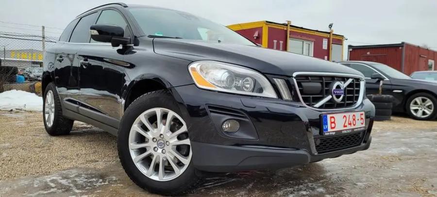 Melns Volvo XC60 2009 Rīga, ar dzinēja tilpumu 2.40 L un nobraukumu 235 tūkst. km par 10200 €, foto 3 vietnē AUTOMOTO.COM.LV
