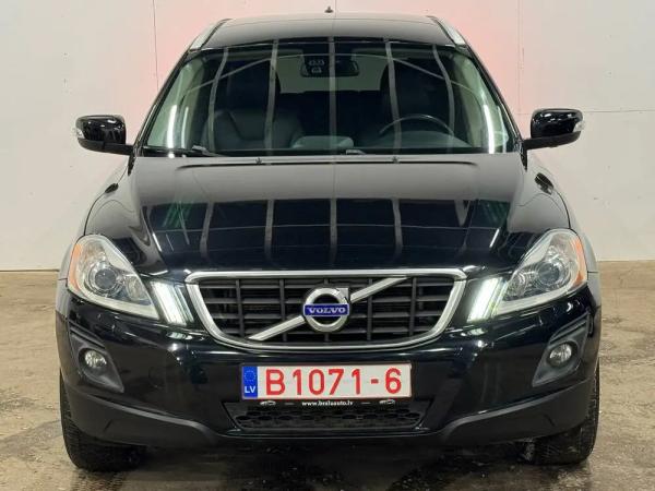 Melns Volvo XC60 2009 Jūrmala, ar dzinēja tilpumu 2.40 L un nobraukumu 378 tūkst. km par 6950 €, foto 3 vietnē AUTOMOTO.COM.LV