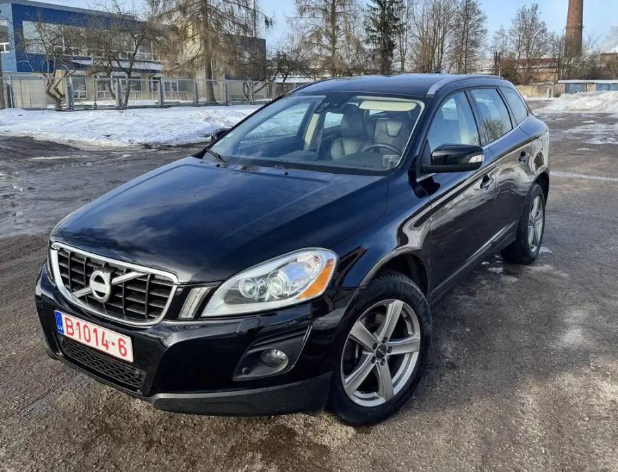 Black Volvo XC60 2009 in Rezekne, with an engine capacity of 2.40 L and mileage of 257 thousand km for 7300 €, photo 1 on AUTOMOTO.COM.LV