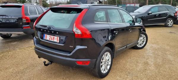 Black Volvo XC60 2009 in Riga, with an engine capacity of 2.40 L and mileage of 309 thousand km for 8990 €, photo 7 on AUTOMOTO.COM.LV