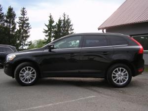 Melns Volvo XC60 2009 Rīga, ar dzinēja tilpumu 2.40 L un nobraukumu 221 tūkst. km par 9450 €, foto 9 vietnē AUTOMOTO.COM.LV