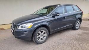Black Volvo XC60 2009 in Ogre, with an engine capacity of 2.40 L and mileage of 194 thousand km for 8950 €, photo  on AUTOMOTO.COM.LV