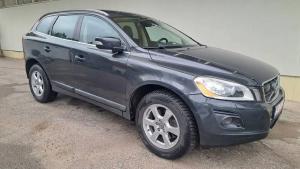 Melns Volvo XC60 2009 Ogre, ar dzinēja tilpumu 2.40 L un nobraukumu 194 tūkst. km par 8950 €, foto 5 vietnē AUTOMOTO.COM.LV