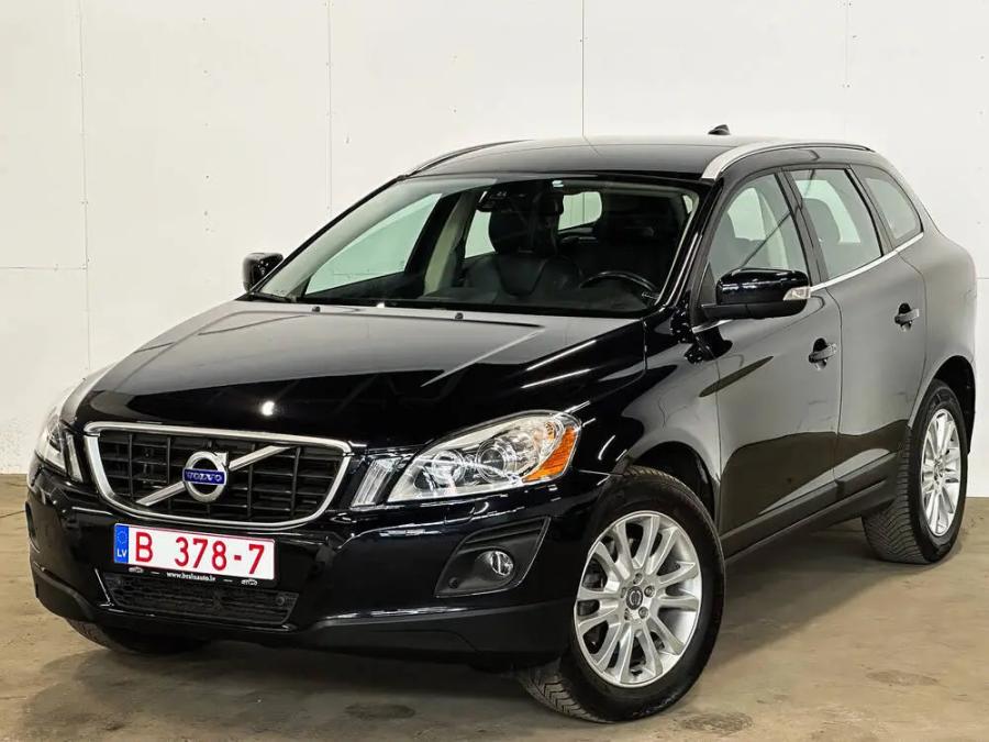 Black Volvo XC60 2009 in Jurmala, with an engine capacity of 2.40 L and mileage of 233 thousand km for 9750 €, photo 1 on AUTOMOTO.COM.LV