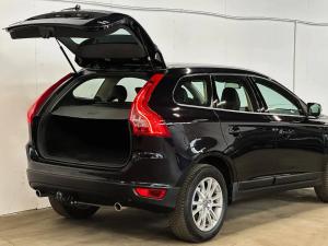 Black Volvo XC60 2009 in Jurmala, with an engine capacity of 2.40 L and mileage of 233 thousand km for 9750 €, photo 46 on AUTOMOTO.COM.LV