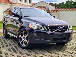 Melns Volvo XC60 2009 Kauņa, ar dzinēja tilpumu 2.40 L un nobraukumu 240 tūkst. km par 8350 €, foto  vietnē AUTOMOTO.COM.LV