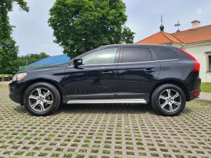 Melns Volvo XC60 2009 Kauņa, ar dzinēja tilpumu 2.40 L un nobraukumu 240 tūkst. km par 8350 €, foto 7 vietnē AUTOMOTO.COM.LV