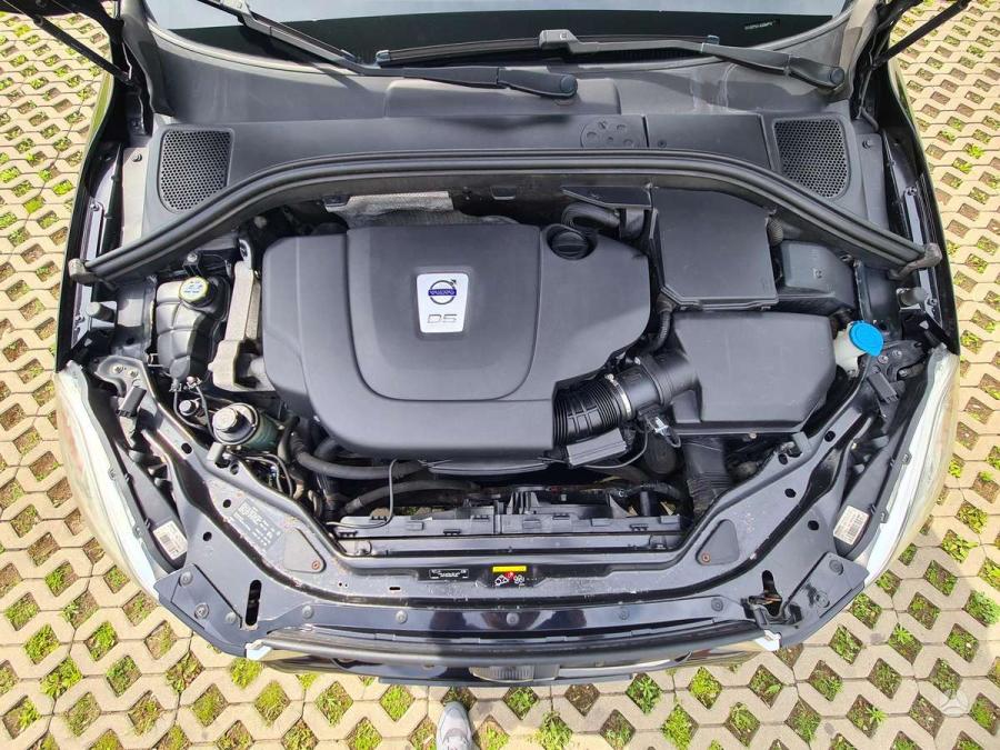 Melns Volvo XC60 2009 Kauņa, ar dzinēja tilpumu 2.40 L un nobraukumu 240 tūkst. km par 8350 €, foto 14 vietnē AUTOMOTO.COM.LV