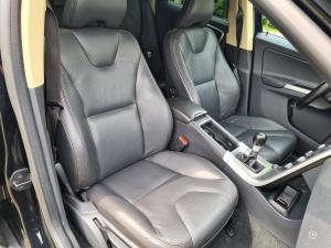 Melns Volvo XC60 2009 Kauņa, ar dzinēja tilpumu 2.40 L un nobraukumu 240 tūkst. km par 8350 €, foto 30 vietnē AUTOMOTO.COM.LV