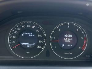 Black Volvo XC60 2009 in Vilnius, with an engine capacity of 2.40 L and mileage of 296 thousand km for 4900 €, photo 13 on AUTOMOTO.COM.LV
