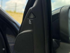Black Volvo XC60 2009 in Vilnius, with an engine capacity of 2.40 L and mileage of 296 thousand km for 4900 €, photo 15 on AUTOMOTO.COM.LV