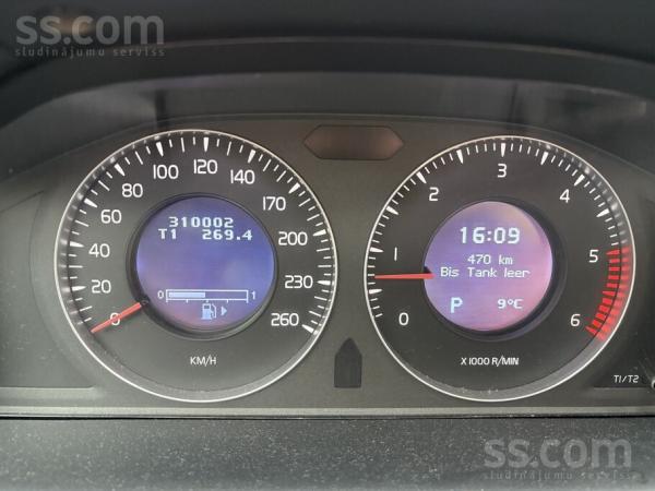Черный Вольво ХС60 2009 в Рига, объемом двигателя 2.40 л и пробегом 315 тыс. км за 6549 €, фото 8 на AUTOMOTO.COM.LV