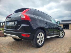 Melns Volvo XC60 2009 Viļņa, ar dzinēja tilpumu 2.40 L un nobraukumu 267 tūkst. km par 6888 €, foto 6 vietnē AUTOMOTO.COM.LV