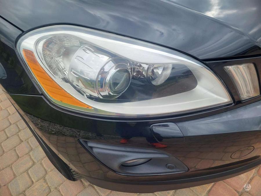 Melns Volvo XC60 2009 Viļņa, ar dzinēja tilpumu 2.40 L un nobraukumu 267 tūkst. km par 6888 €, foto 26 vietnē AUTOMOTO.COM.LV