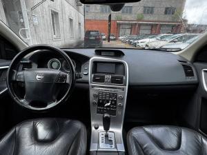 Melns Volvo XC60 2009 Daugavpils, ar dzinēja tilpumu 2.40 L un nobraukumu 0 tūkst. km par 7500 €, foto 11 vietnē AUTOMOTO.COM.LV