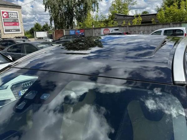 Black Volvo XC60 2009 in Daugavpils, with an engine capacity of 2.40 L and mileage of 240 thousand km for 8400 €, photo 9 on AUTOMOTO.COM.LV