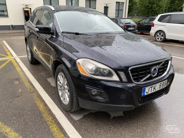 Melns Volvo XC60 2009 Kauņa, ar dzinēja tilpumu 2.40 L un nobraukumu 321 tūkst. km par 5599 €, foto 2 vietnē AUTOMOTO.COM.LV