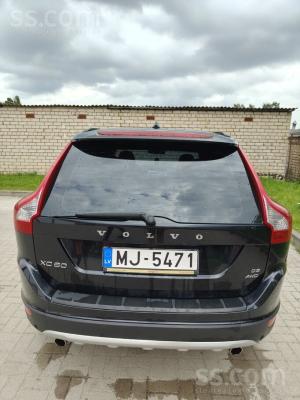 Melns Volvo XC60 2009 Rēzekne, ar dzinēja tilpumu 2.40 L un nobraukumu 264 tūkst. km par 7250 €, foto 6 vietnē AUTOMOTO.COM.LV