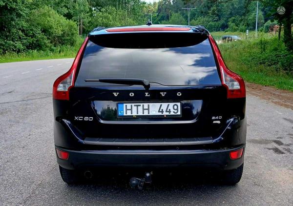 Melns Volvo XC60 2009 Ukmergė, ar dzinēja tilpumu 2.40 L un nobraukumu 402 tūkst. km par 6350 €, foto 5 vietnē AUTOMOTO.COM.LV