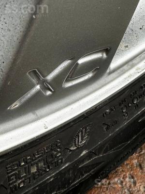 Black Volvo XC60 2009 in Riga, with an engine capacity of 2.40 L and mileage of 358 thousand km for 6800 €, photo 15 on AUTOMOTO.COM.LV