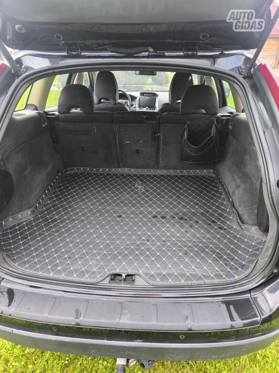 Melns Volvo XC60 2009 Šakiai, ar dzinēja tilpumu 2.40 L un nobraukumu 443 tūkst. km par 4600 €, foto 9 vietnē AUTOMOTO.COM.LV