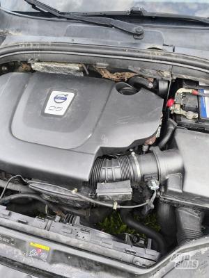 Melns Volvo XC60 2009 Šakiai, ar dzinēja tilpumu 2.40 L un nobraukumu 443 tūkst. km par 4600 €, foto 12 vietnē AUTOMOTO.COM.LV