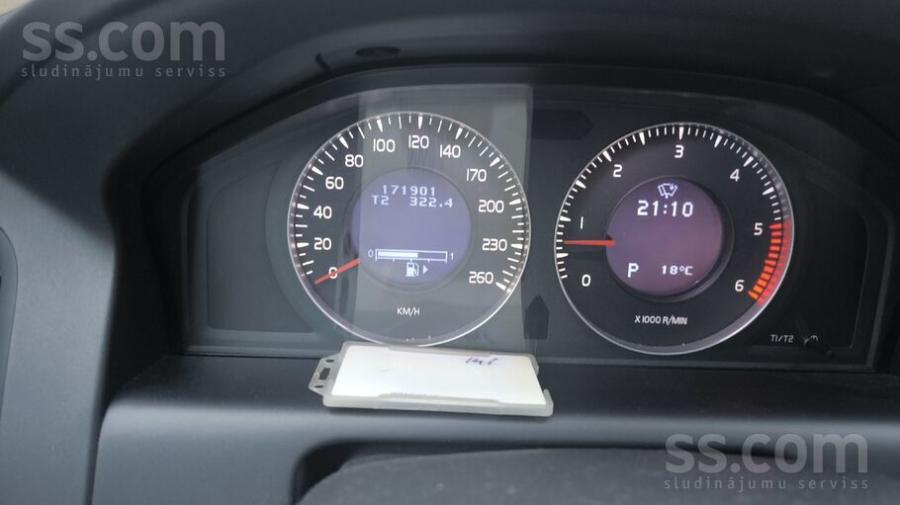 Melns Volvo XC60 2009 Rīga, ar dzinēja tilpumu 2.40 L un nobraukumu 172 tūkst. km par 9950 €, foto 6 vietnē AUTOMOTO.COM.LV