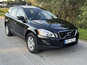 Melns Volvo XC60 2009 Jēkabpils, ar dzinēja tilpumu 2.40 L un nobraukumu 340 tūkst. km par 7700 €, foto  vietnē AUTOMOTO.COM.LV