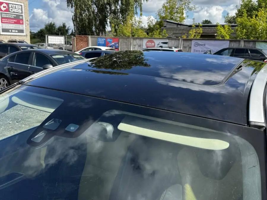 Melns Volvo XC60 2009 Daugavpils, ar dzinēja tilpumu 2.40 L un nobraukumu 240 tūkst. km par 8400 €, foto 10 vietnē AUTOMOTO.COM.LV
