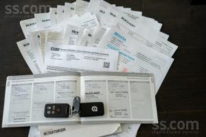 Melns Volvo XC60 2009 Liepāja, ar dzinēja tilpumu 2.40 L un nobraukumu 350 tūkst. km par 6900 €, foto 25 vietnē AUTOMOTO.COM.LV