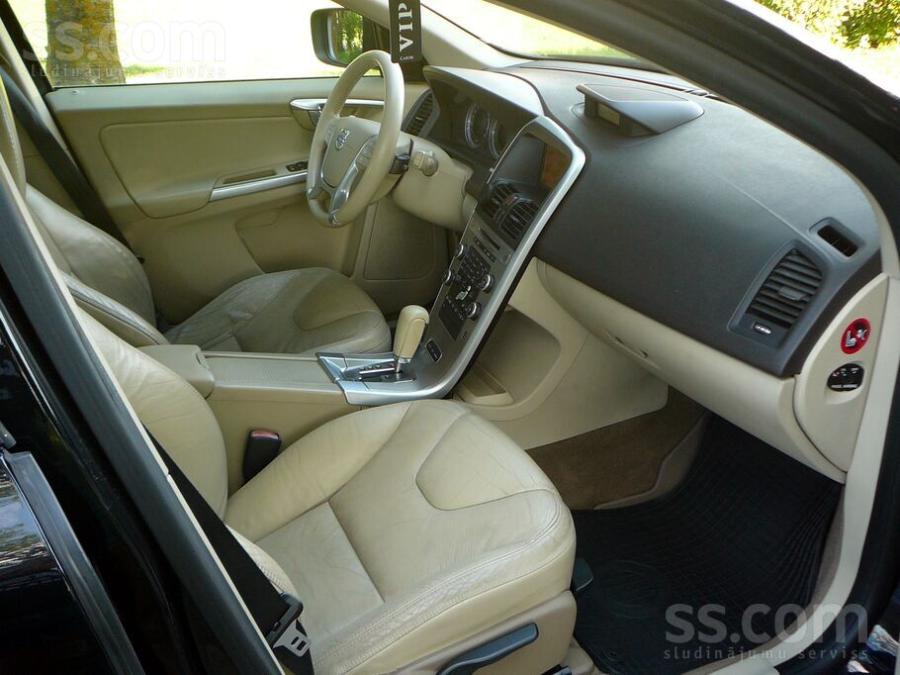 Черный Вольво ХС60 2009 в Цесис, объемом двигателя 2.40 л и пробегом 0 тыс. км за 8990 €, фото 10 на AUTOMOTO.COM.LV