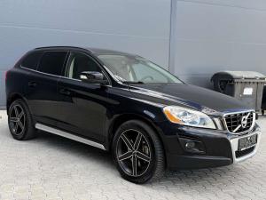 Black Volvo XC60 2009 in Siauliai, with an engine capacity of 2.40 L and mileage of 300 thousand km for 8450 €, photo 4 on AUTOMOTO.COM.LV