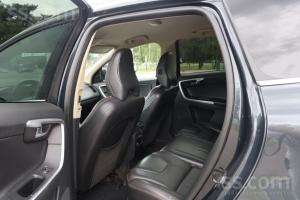 Black Volvo XC60 2009 in Riga, with an engine capacity of 2.40 L and mileage of 0 thousand km for 5990 €, photo 14 on AUTOMOTO.COM.LV