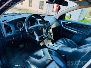 Melns Volvo XC60 2009 Dobele, ar dzinēja tilpumu 2.40 L un nobraukumu 377 tūkst. km par 6000 €, foto 8 vietnē AUTOMOTO.COM.LV