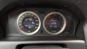 Черный Вольво ХС60 2009 в Елгава, объемом двигателя 2.40 л и пробегом 357 тыс. км за 7900 €, фото 12 на AUTOMOTO.COM.LV