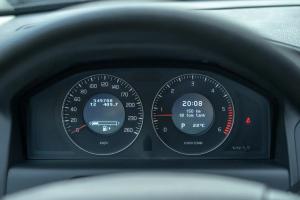 Melns Volvo XC60 2009 Liepāja, ar dzinēja tilpumu 2.40 L un nobraukumu 350 tūkst. km par 6900 €, foto 8 vietnē AUTOMOTO.COM.LV