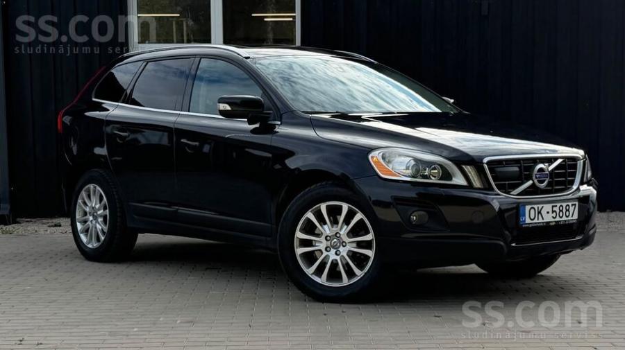 Melns Volvo XC60 2009 Jelgava, ar dzinēja tilpumu 2.40 L un nobraukumu 357 tūkst. km par 6900 €, foto 3 vietnē AUTOMOTO.COM.LV