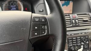 Melns Volvo XC60 2009 Jelgava, ar dzinēja tilpumu 2.40 L un nobraukumu 357 tūkst. km par 6900 €, foto 15 vietnē AUTOMOTO.COM.LV