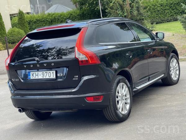 Black Volvo XC60 2009 in Jurmala, with an engine capacity of 2.40 L and mileage of 0 thousand km for 4850 €, photo 4 on AUTOMOTO.COM.LV
