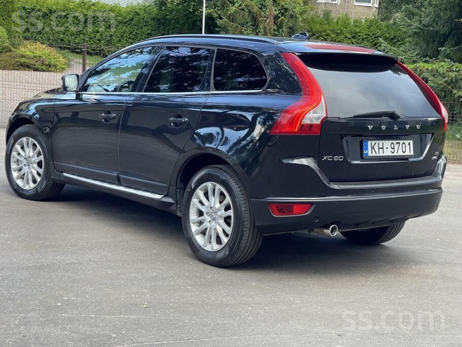 Melns Volvo XC60 2009 Jūrmala, ar dzinēja tilpumu 2.40 L un nobraukumu 0 tūkst. km par 4850 €, foto 11 vietnē AUTOMOTO.COM.LV