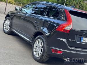Melns Volvo XC60 2009 Jūrmala, ar dzinēja tilpumu 2.40 L un nobraukumu 0 tūkst. km par 4850 €, foto 13 vietnē AUTOMOTO.COM.LV