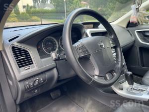 Melns Volvo XC60 2009 Jūrmala, ar dzinēja tilpumu 2.40 L un nobraukumu 0 tūkst. km par 4850 €, foto 19 vietnē AUTOMOTO.COM.LV