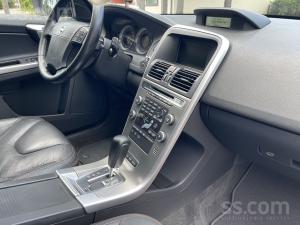 Melns Volvo XC60 2009 Jūrmala, ar dzinēja tilpumu 2.40 L un nobraukumu 0 tūkst. km par 4850 €, foto 28 vietnē AUTOMOTO.COM.LV