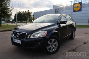 Melns Volvo XC60 2009 Rīga, ar dzinēja tilpumu 2.40 L un nobraukumu 393 tūkst. km par 5990 €, foto  vietnē AUTOMOTO.COM.LV