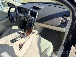 Melns Volvo XC60 2009 Rīga, ar dzinēja tilpumu 2.40 L un nobraukumu 0 tūkst. km par 7995 €, foto 17 vietnē AUTOMOTO.COM.LV