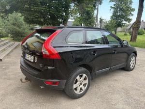 Black Volvo XC60 2009 in Vilnius, with an engine capacity of 2.40 L and mileage of 295 thousand km for 4950 €, photo 5 on AUTOMOTO.COM.LV